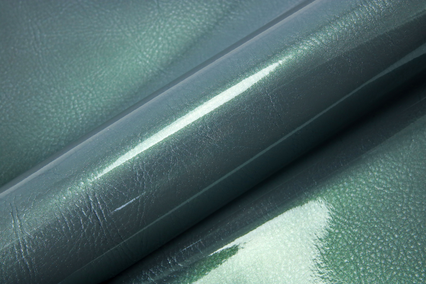 Rivoli – Pony Leather